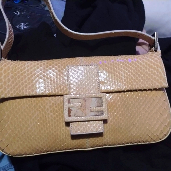 Fendi | Bags | Fendi Vintage Classic Mama Baguette Python Skin Y2k ...